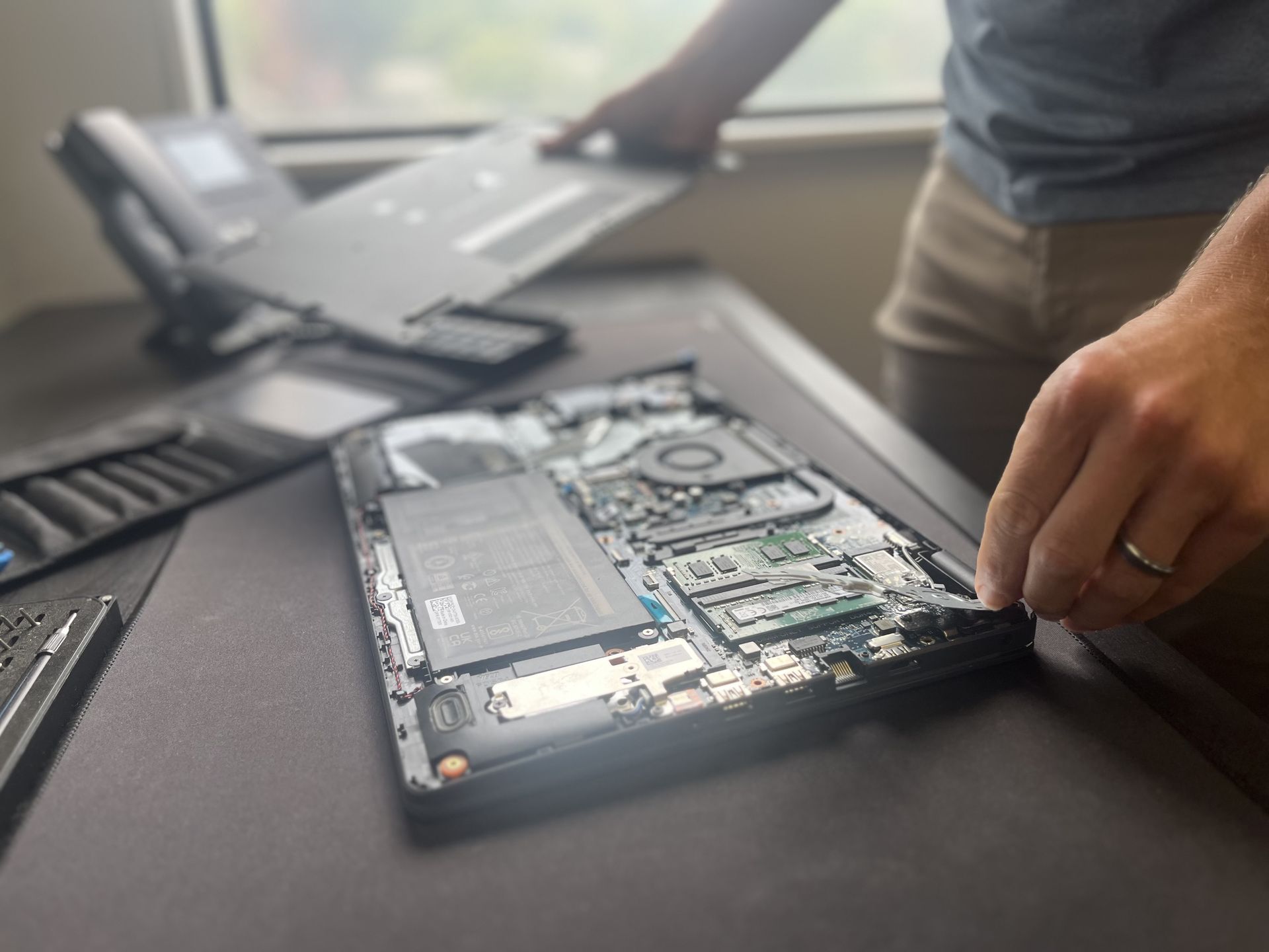 Computer Repair & Other Technology Services from Top Notch